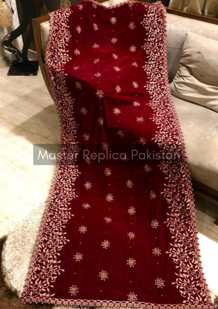 Latest Pakistani Velvet Wedding Shawl - Master Replica Pakistan
